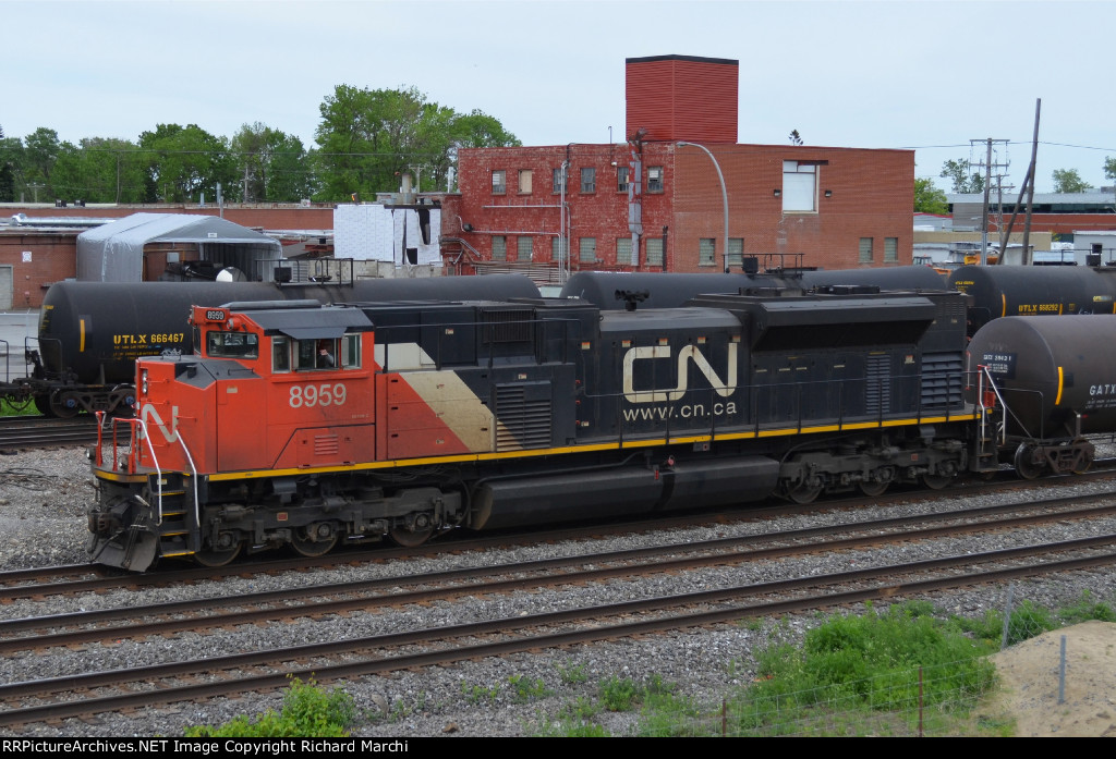 CN 8959